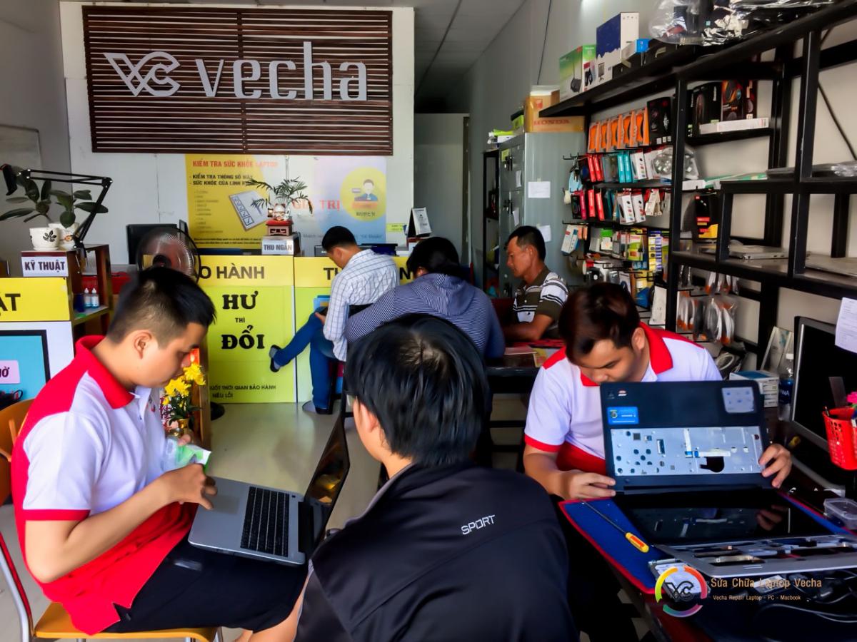 CÔNG TY TNHH TIN HỌC VECHA - Thông Tin Tuyển Dụng