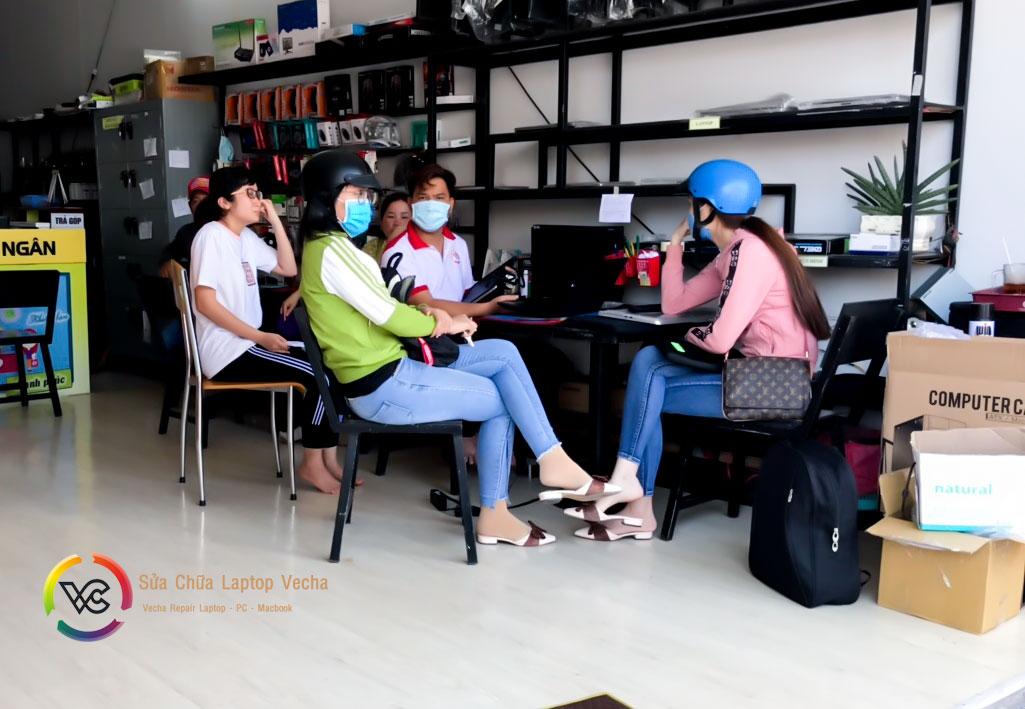 CÔNG TY TNHH TIN HỌC VECHA - Thông Tin Tuyển Dụng